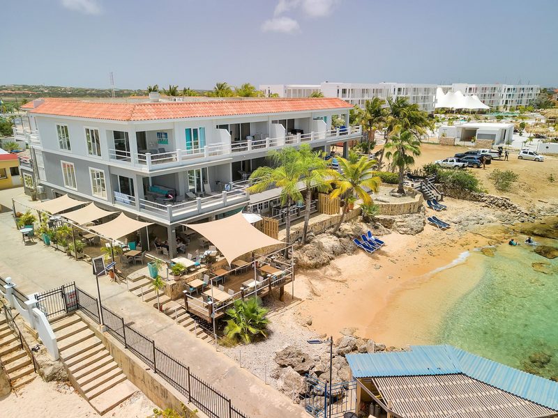 Den Laman - Flying Fish - 1 bedroom apartment oceanfront